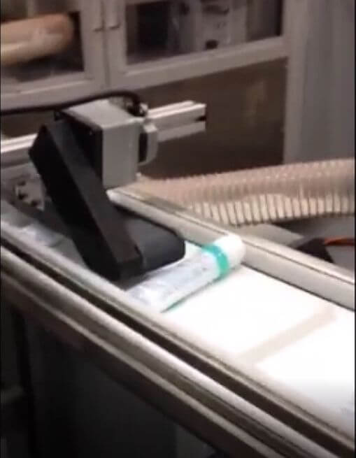 LP Series Mini-Mover for Medical Packaging - Mini-Mover Conveyors